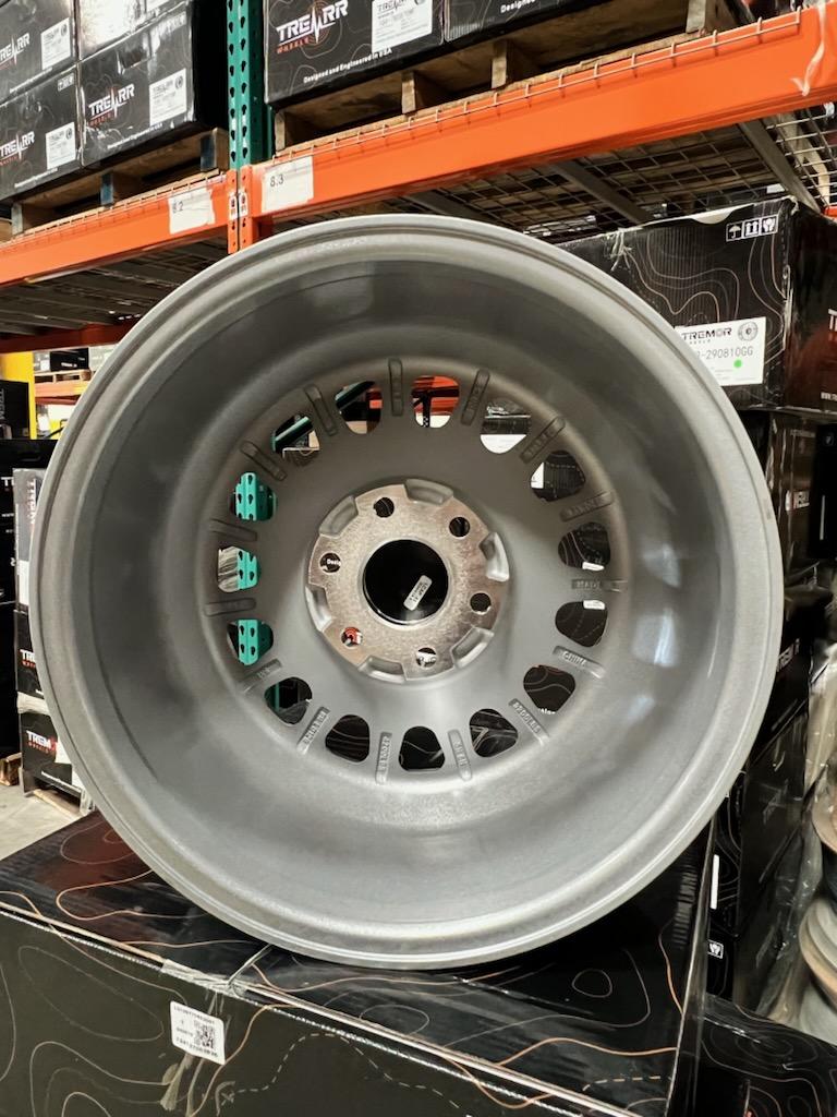 Tremor Wheels 104-Aftershock Wheel [17x8.5, 6x120, 67 Hub] – Level Up ...